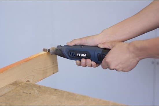 FERM CTM1016 Accu Combitool - Roterende Multitool - 12V - 1.5Ah - Li ...